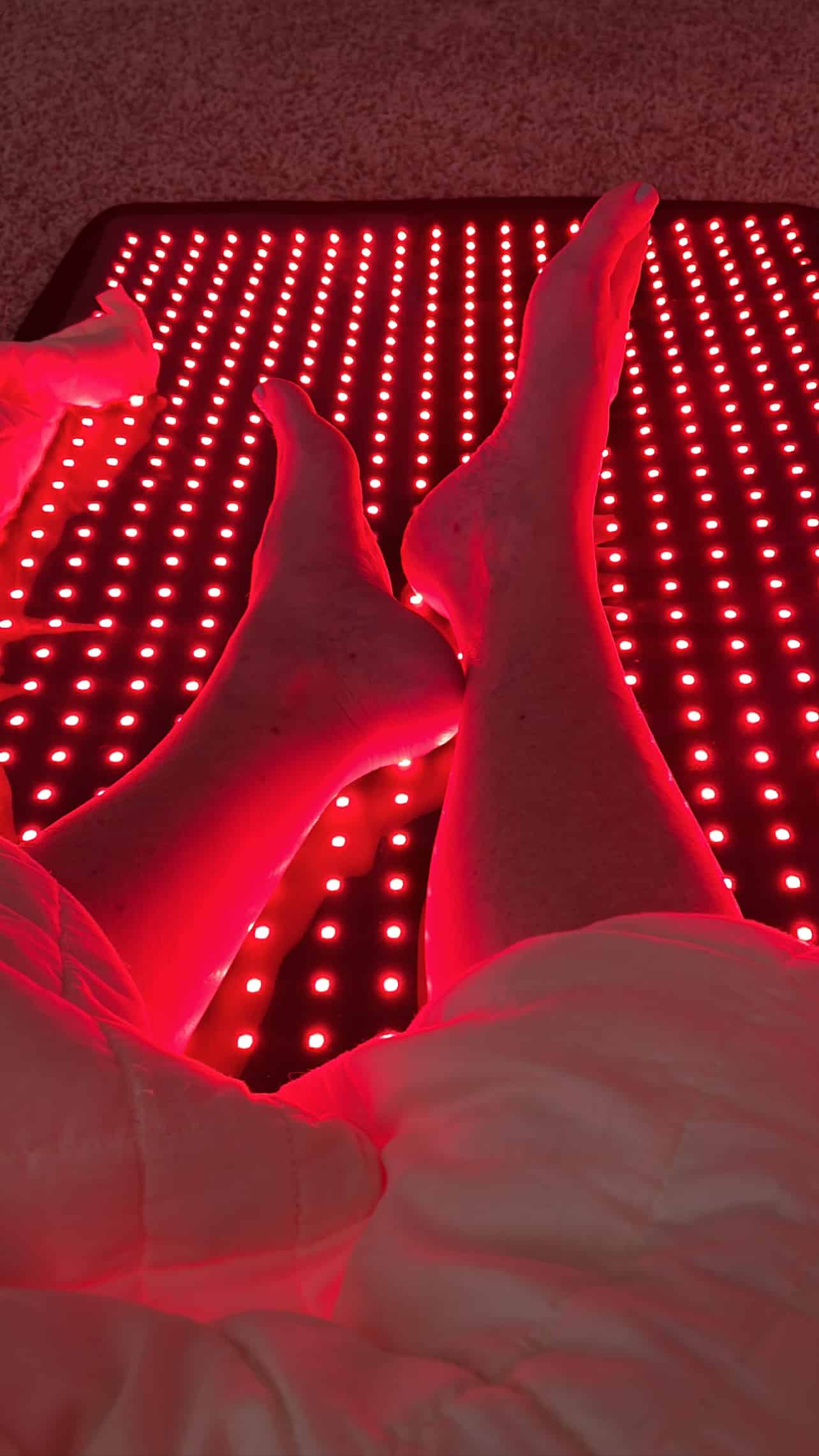 Mito Red Light Review and Benefits (Full Body Mat 2024)