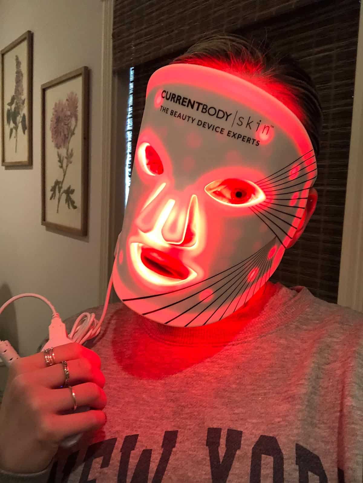 Best Red Light Therapy at Home Benefits for Face & Body