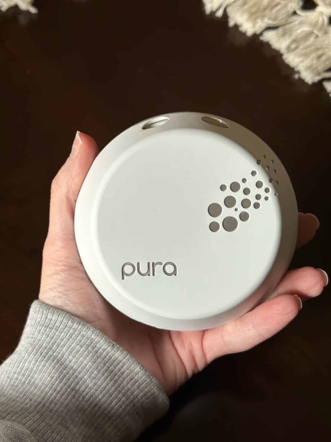 Pura Diffuser Review & The Best Scents to Try
