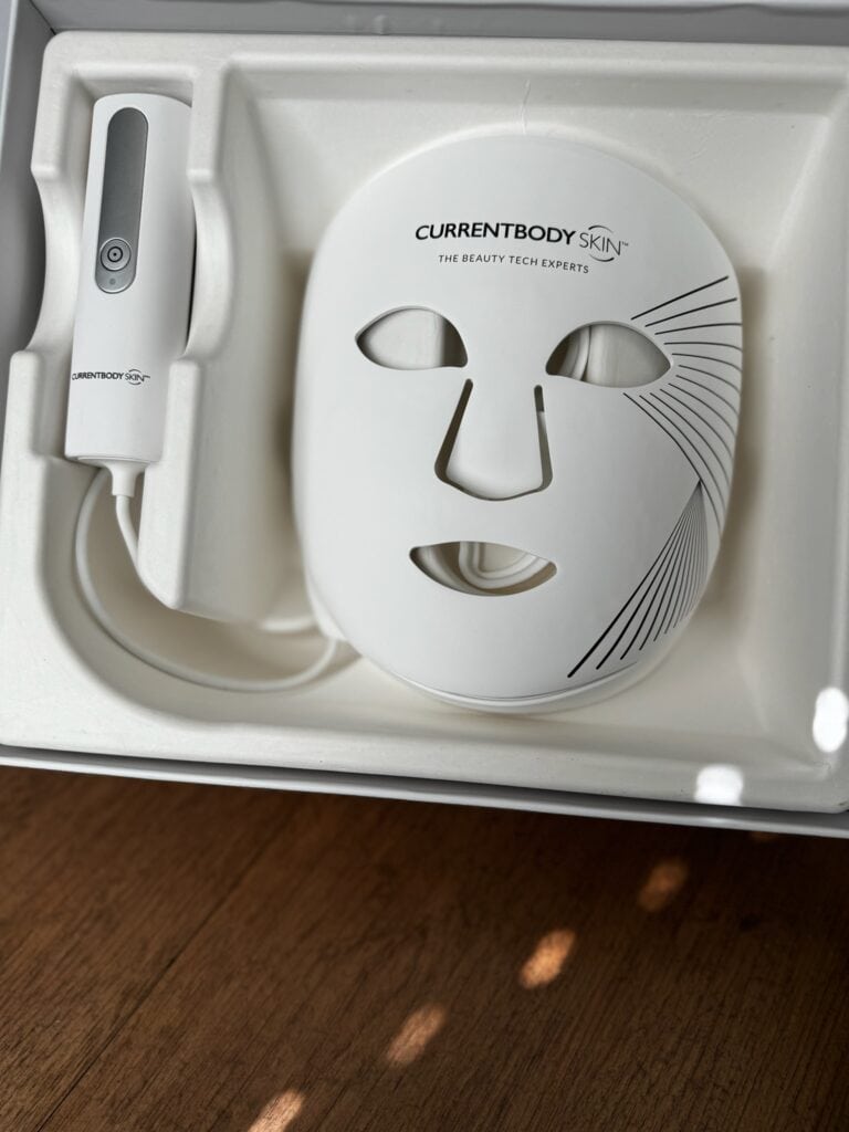 My Comprehensive CurrentBody Series 2 LED Mask Review